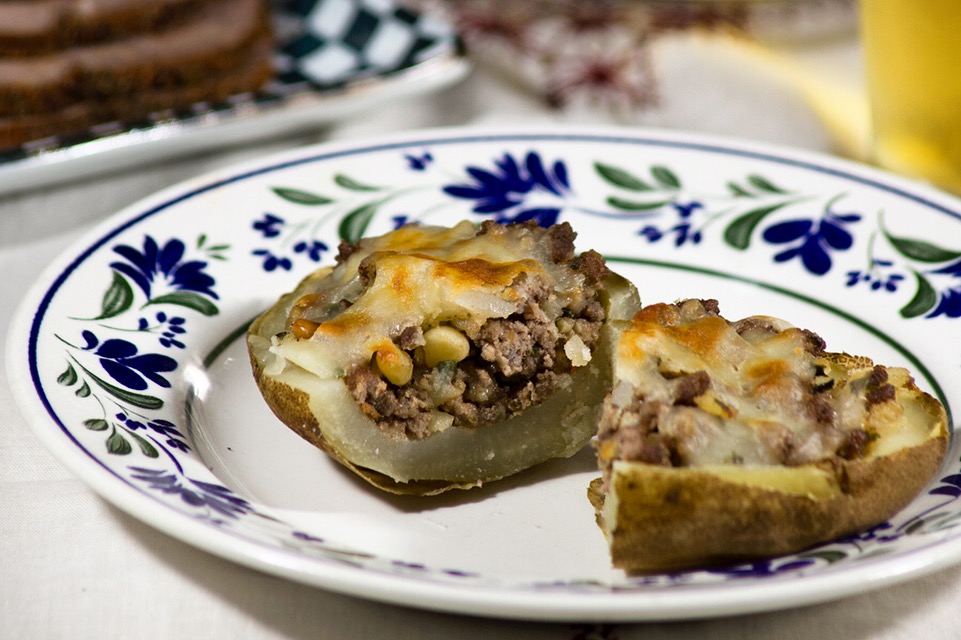 Potatoes Stuffed with Ground Beef - %%sitename%
